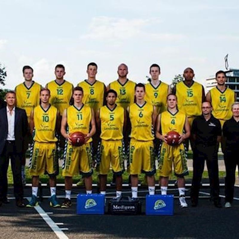 Landstede Basketbal simpel langs Apollo Amsterdam - Oost
