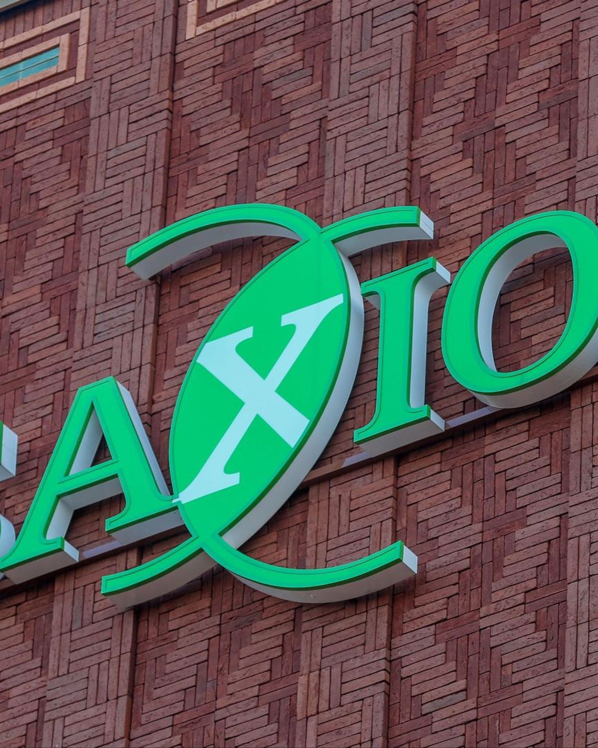 Hogeschool Saxion gaat drastisch reorganiseren: aantal academies ...