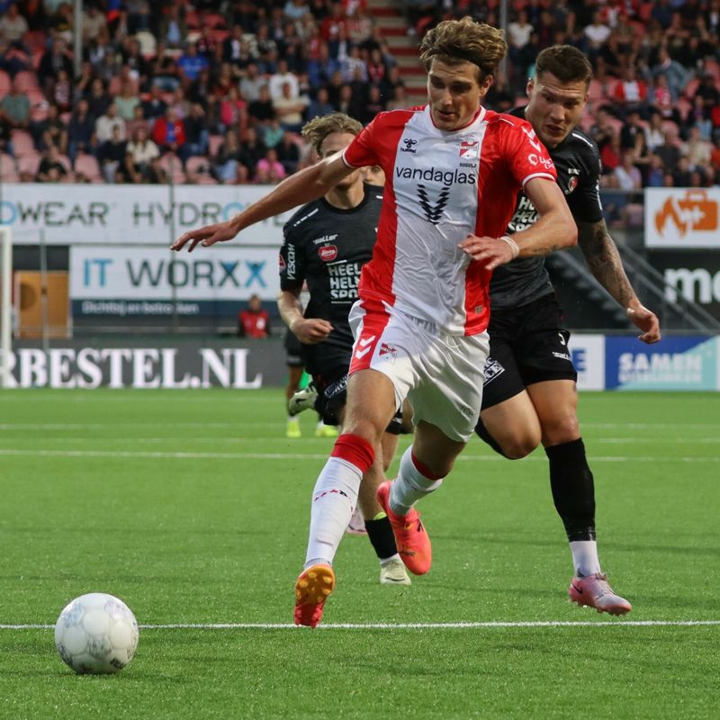 Adrian Rogulj vertrekt bij FC Emmen en vervolgt carrière in Noorwegen ...