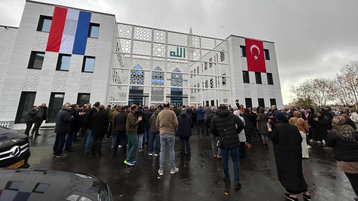 Nieuwe moskee in Almelo moet verbindende rol gaan spelen: "Iedereen is ...