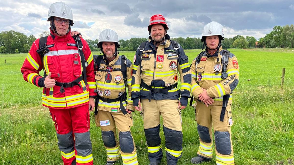 Een zware tocht: Twentse brandweermannen lopen bepakt 680 kilometer ...