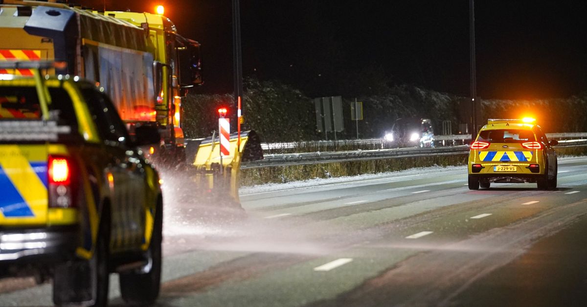 112-nieuws donderdag 21 november: Meerdere ongelukken en verkeersproblemen door sneeuw en ...
