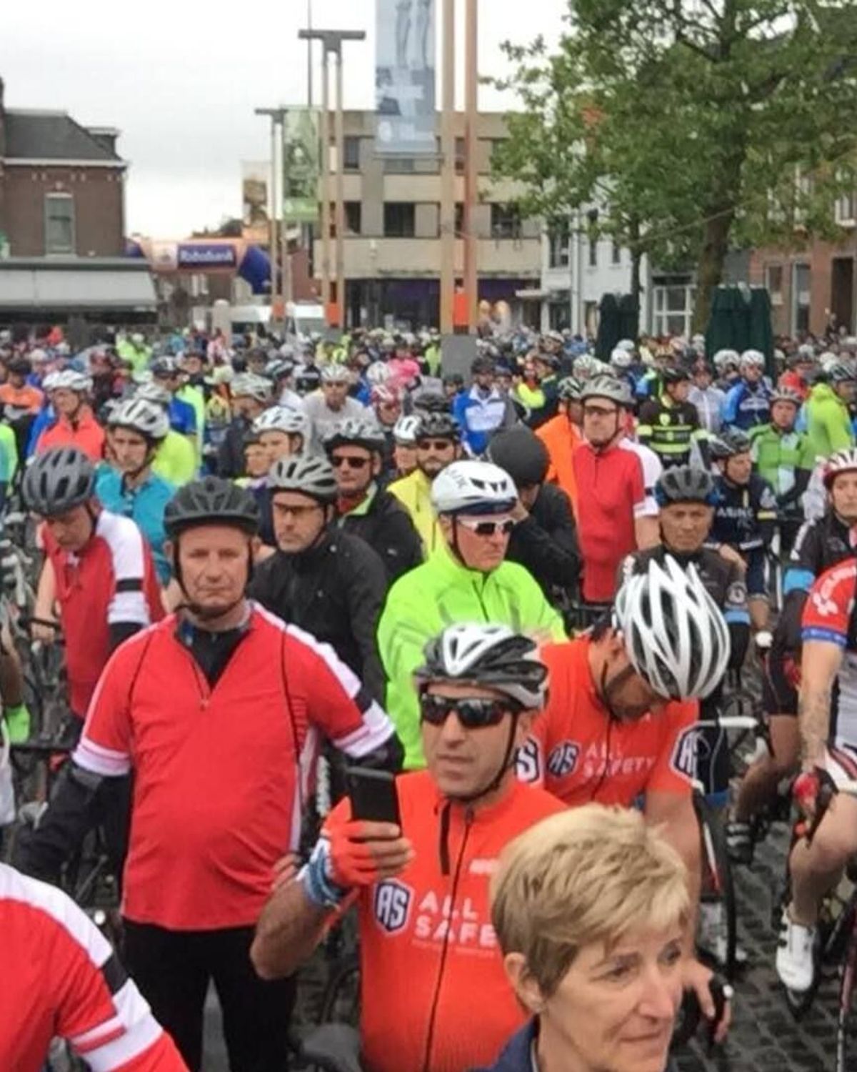 Zeelandbrug mogelijk uit de route van de DELTA Ride for the Roses ...