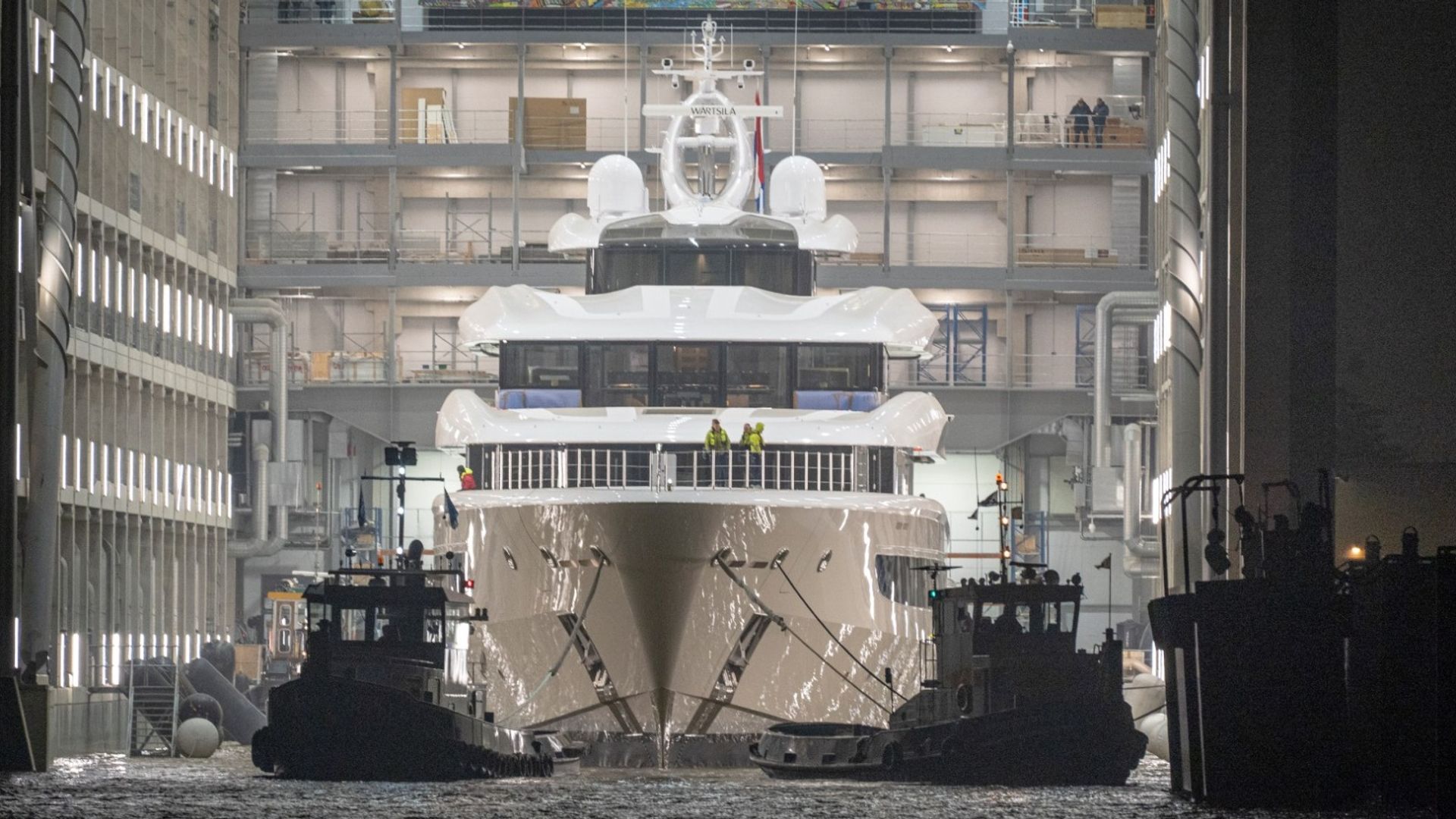 Amerikaanse miljardair neemt jachtenbouwer Oceanco over - Rijnmond