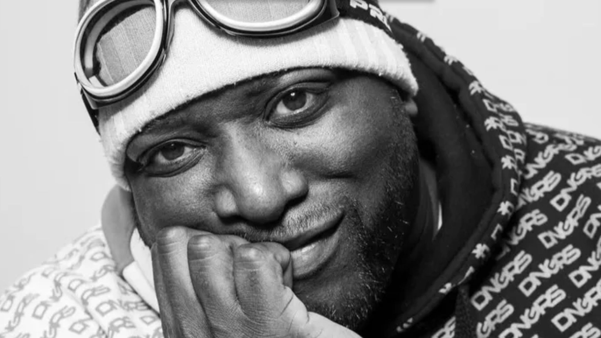 Rouwtocht van Def Rhymz door Crooswijk, familie dankbaar voor ...