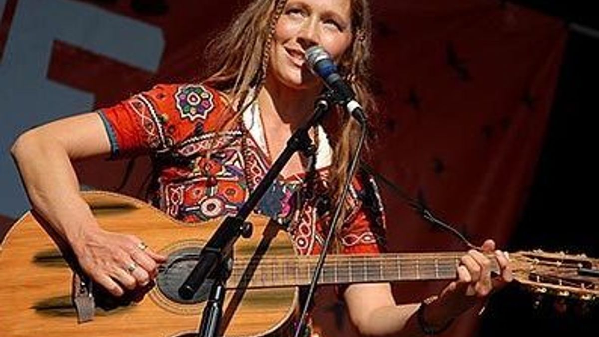 Lou Rhodes (ex-Lamb) in Branie - Rijnmond