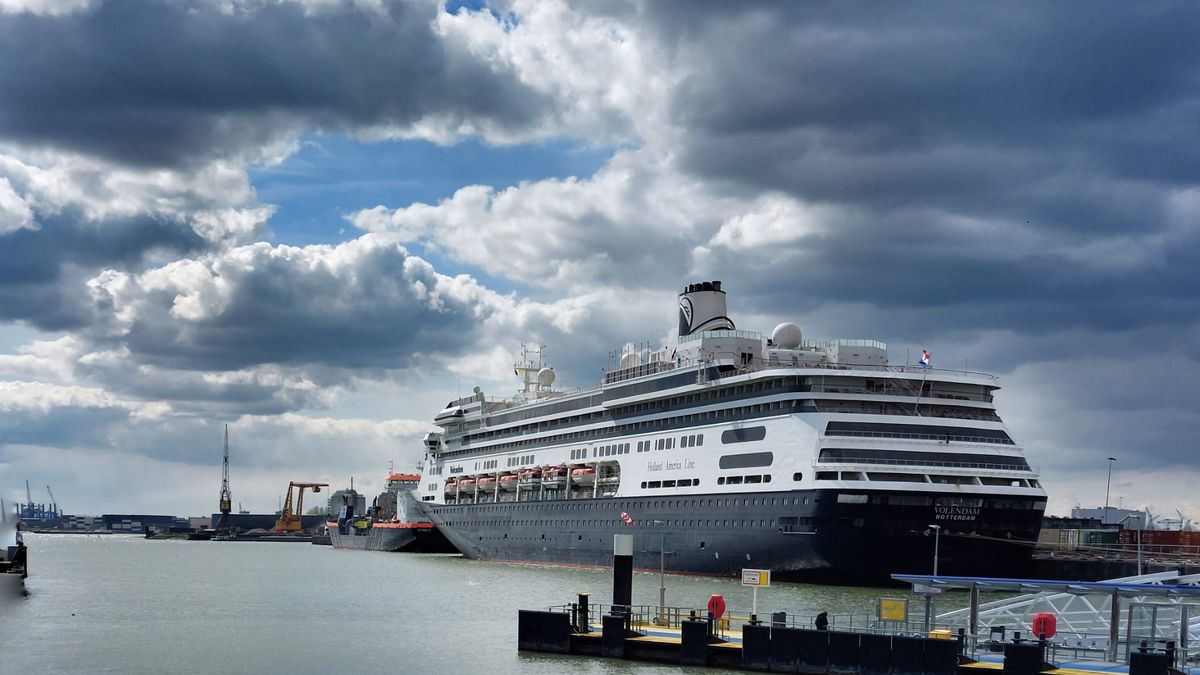 Veiligheidsregio Rotterdam Rijnmond wil 1000 vluchtelingen extra ...