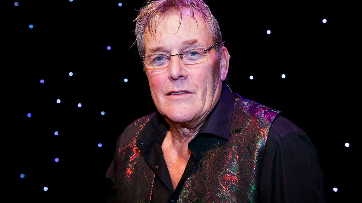 Pianist Martin van Dijk uit Klazienaveen (69) overleden - RTV Drenthe
