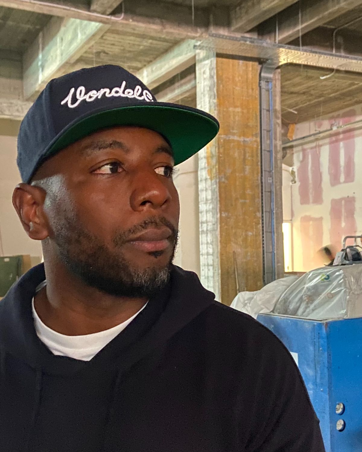 Na dood van rapper Feis ging Winne door donkere tijd: 'Nu is er licht ...