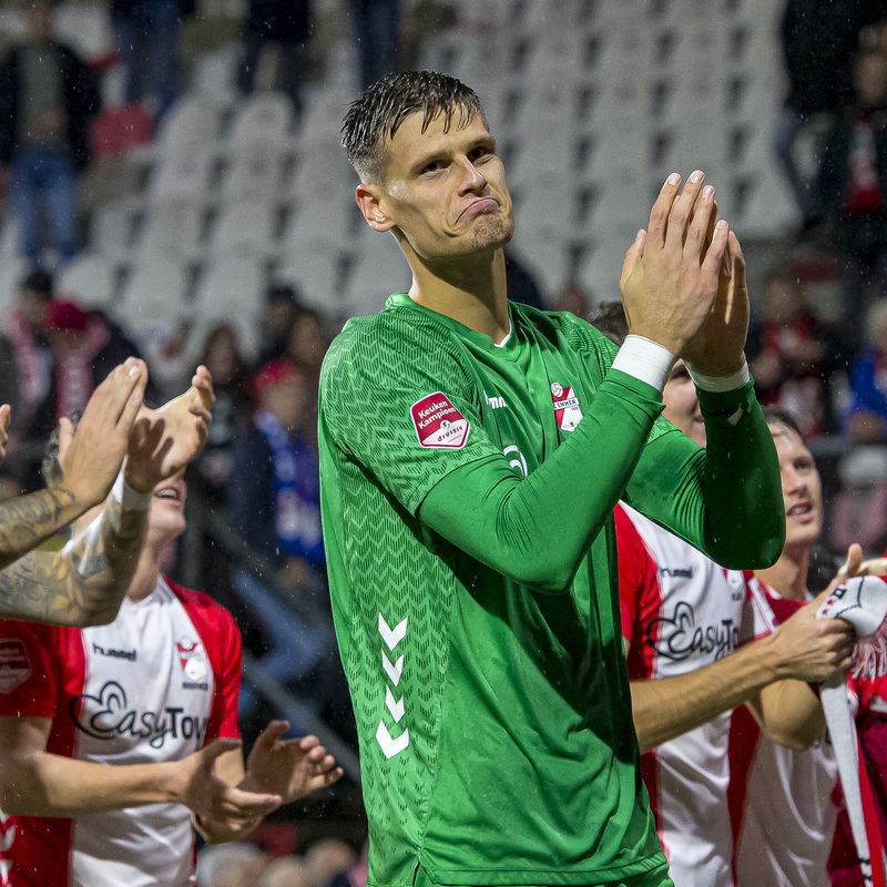 Hoekstra hield al zeven keer de nul: 'Door ritme groeit het vertrouwen ...