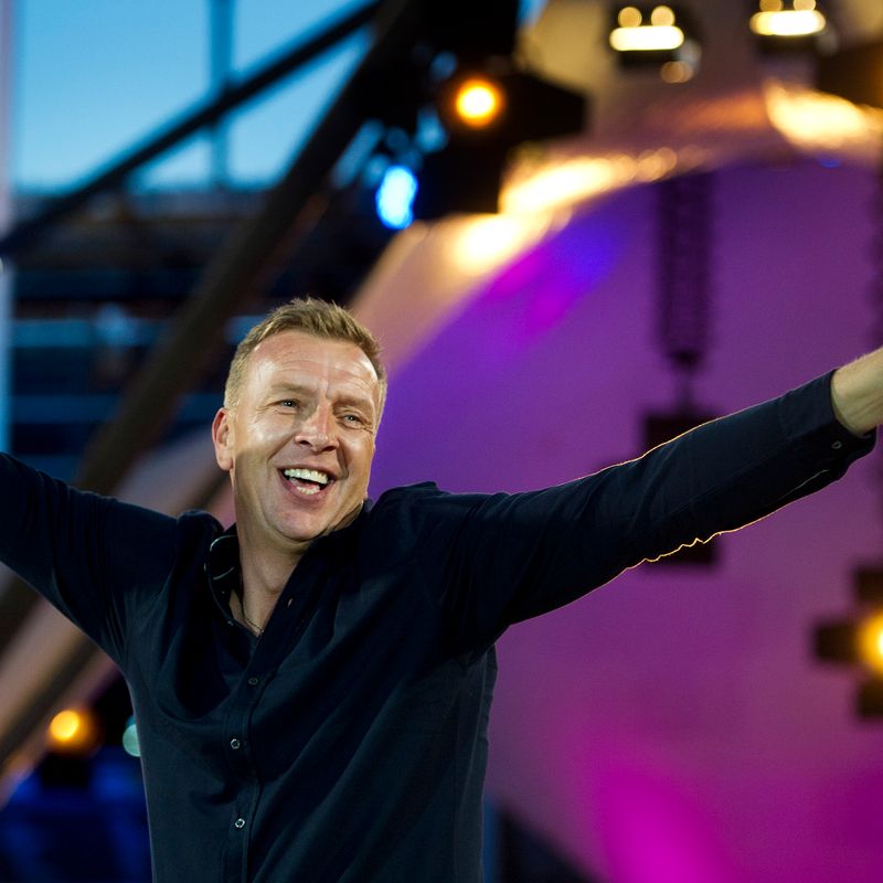 Zanger Jannes ook na jarenlange carrière nog weleens 'bang en onzeker ...