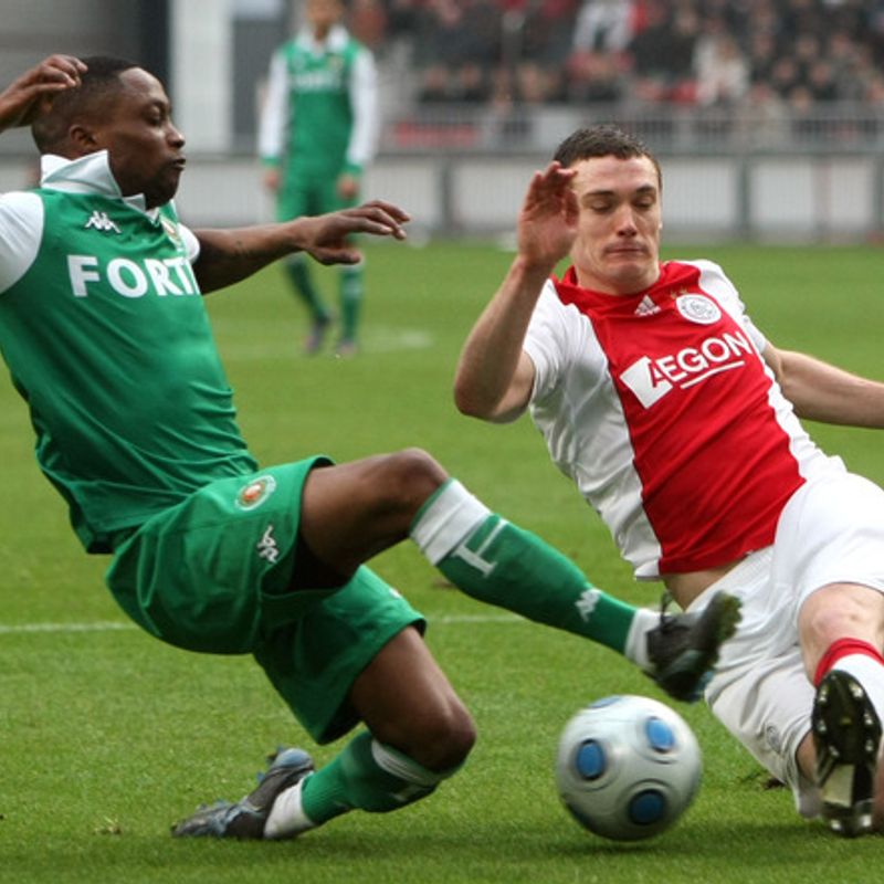 Andwélé Slory in gesprek met WBA - Rijnmond
