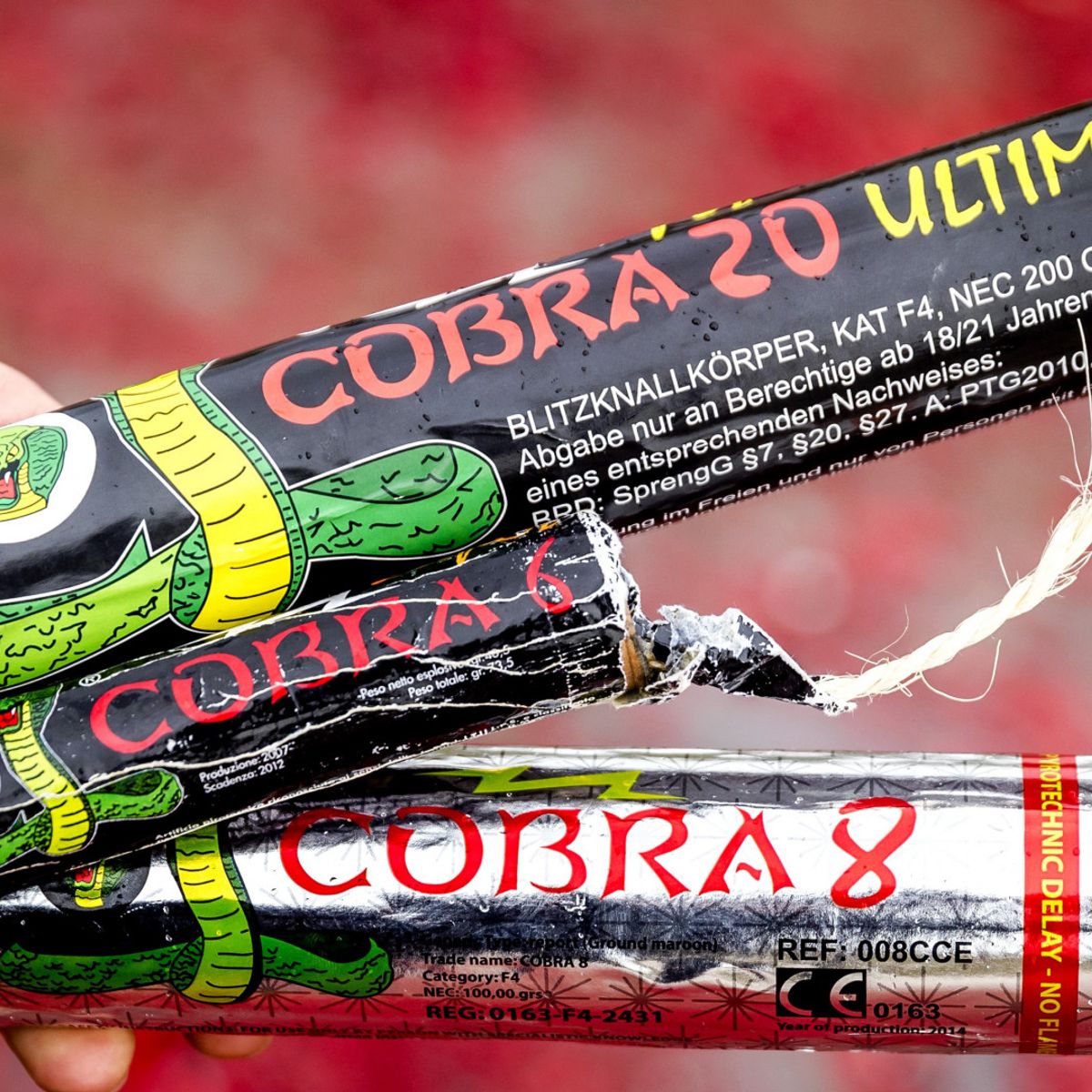 Zes vragen over de Cobra, het meest besproken explosief (en vuurwerk ...