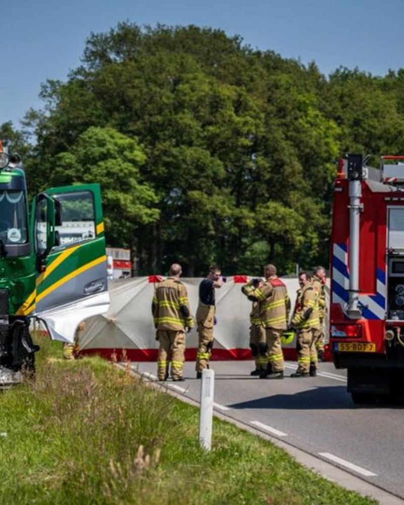 Motorrijder overleden na ernstig ongeluk - Omroep Gelderland