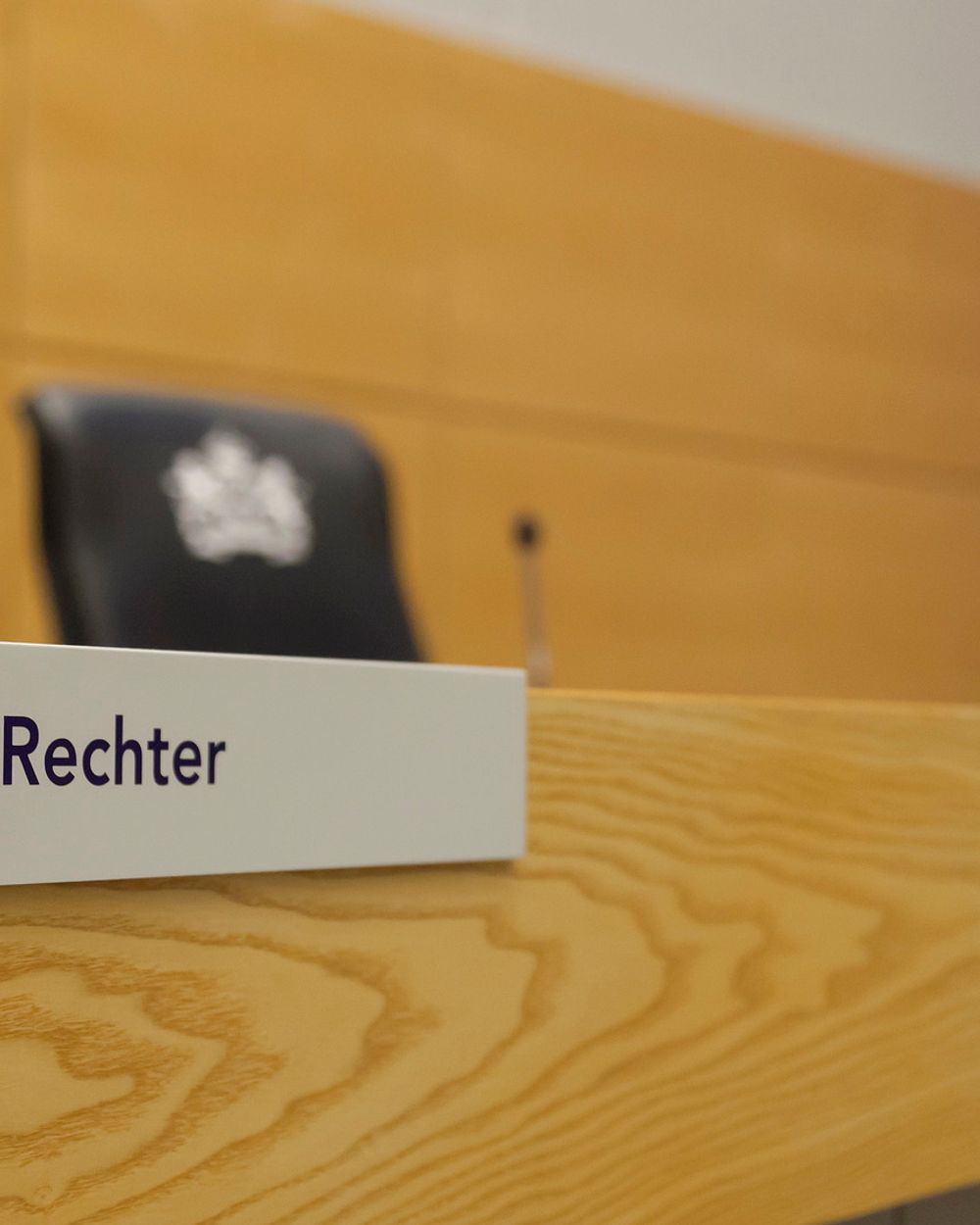 LIVEBLOG: Rjochtsaak oanslach Bert Jonker - Omrop Fryslân