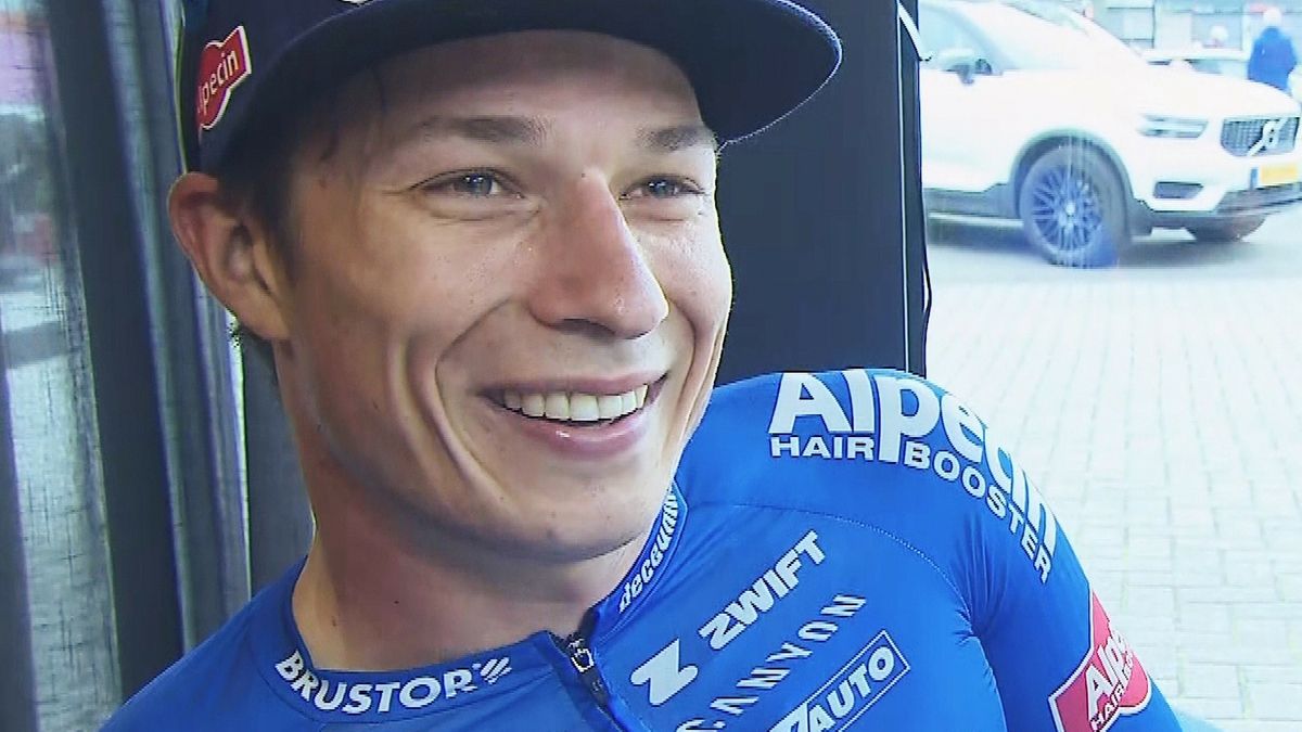 Jasper Philipsen finisht eerste bij Elfstedenrace: "Nu nog op de ...