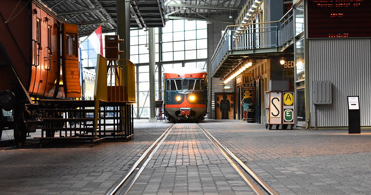 Spoorwegmuseum in financieel zwaar weer, 10 banen weg - RTV Utrecht