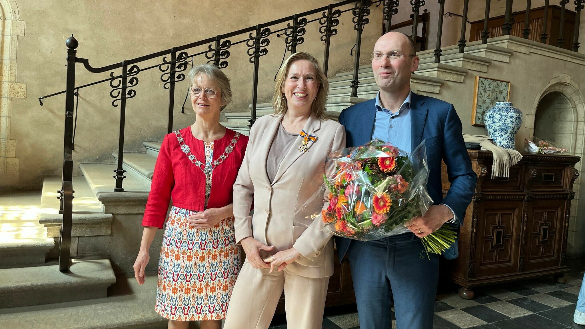 Lintjesregen 2025: lees hier wie er in jouw gemeente een lintje heeft ...