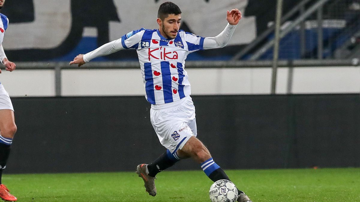 Basisdebuut voor Rami Hajal tegen Heracles Almelo - Omrop Fryslân