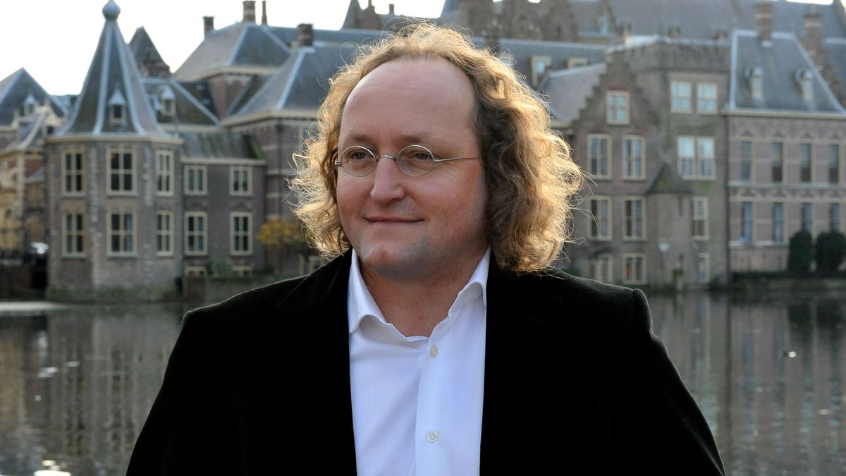 Dion Graus hekelt het klonen van hond - L1 Nieuws