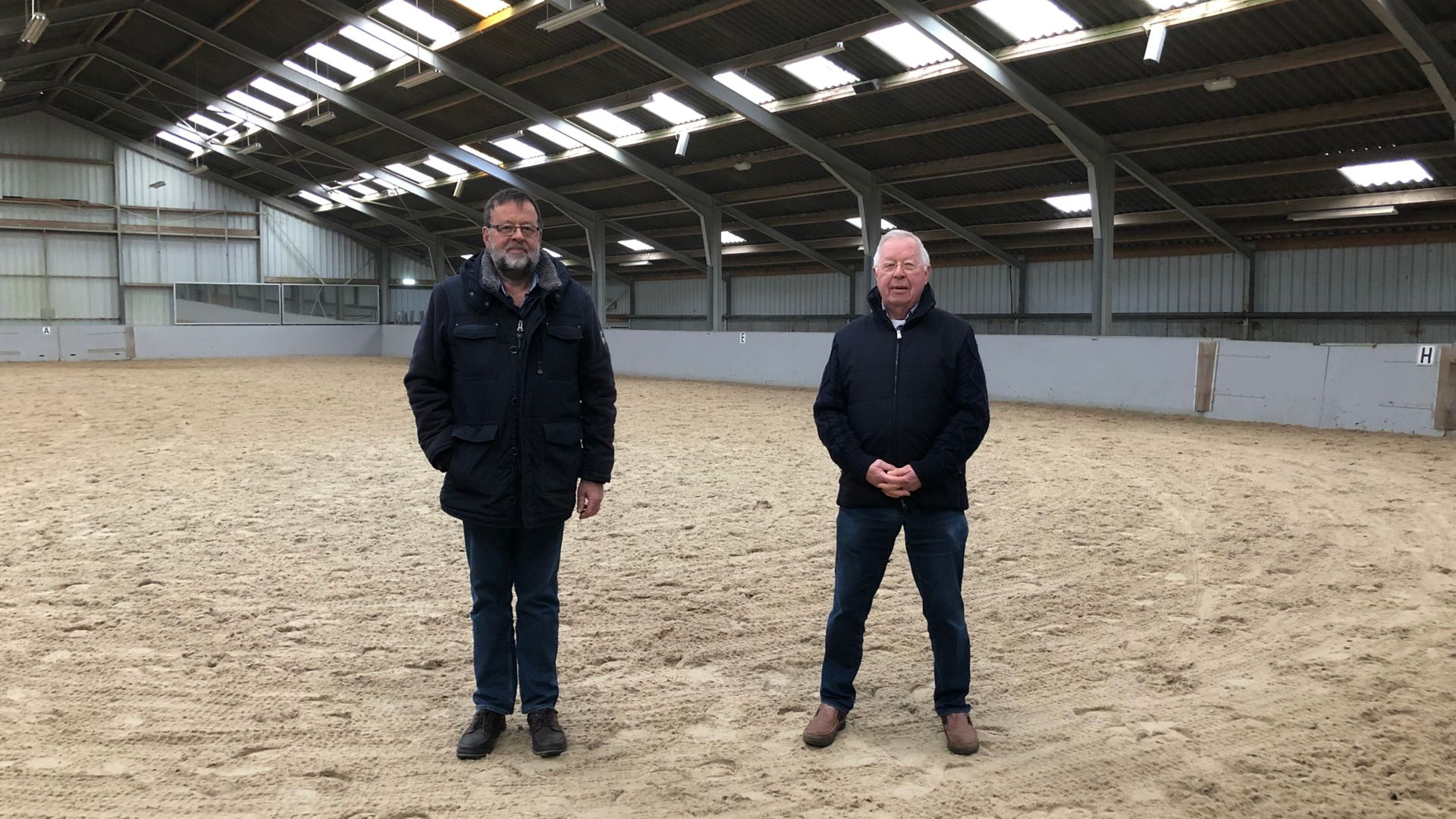 Nieuwe accommodatie paardensport moet snel komen: 'Rek is eruit' - RTV ...