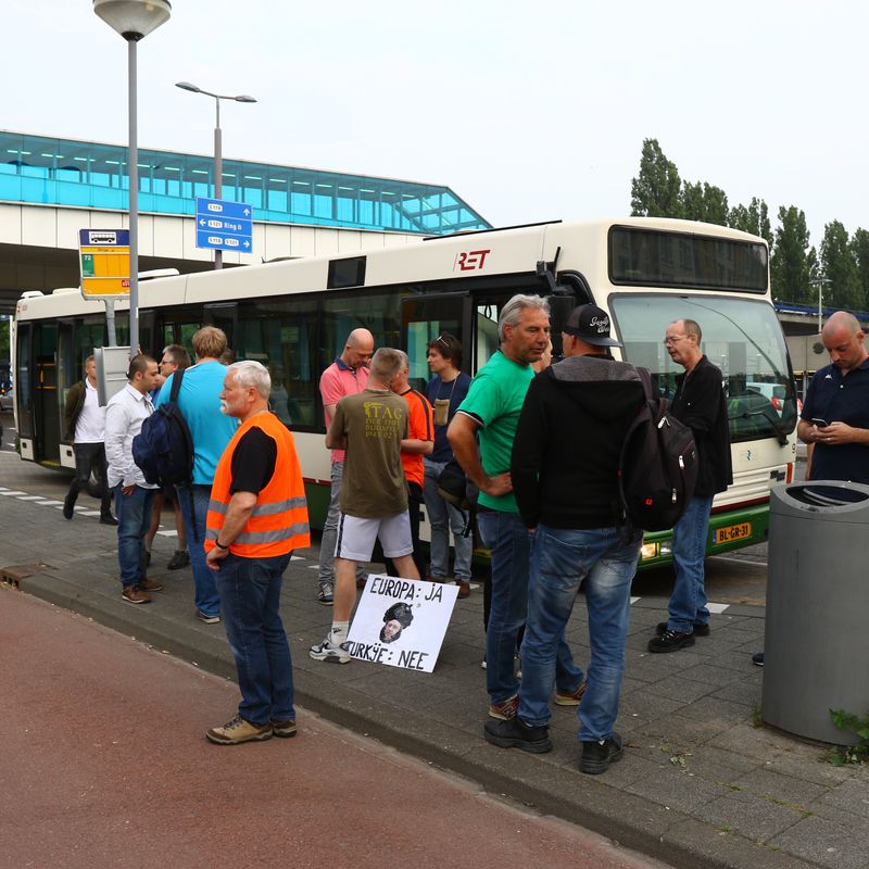 Pegida wil demonstreren bij Essalam Moskee in Rotterdam - Rijnmond