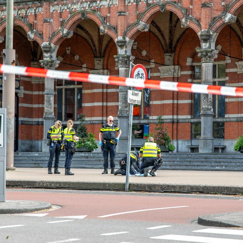 Noordenvelder (22) aangehouden met vuurwapen op station Groningen - RTV Drenthe