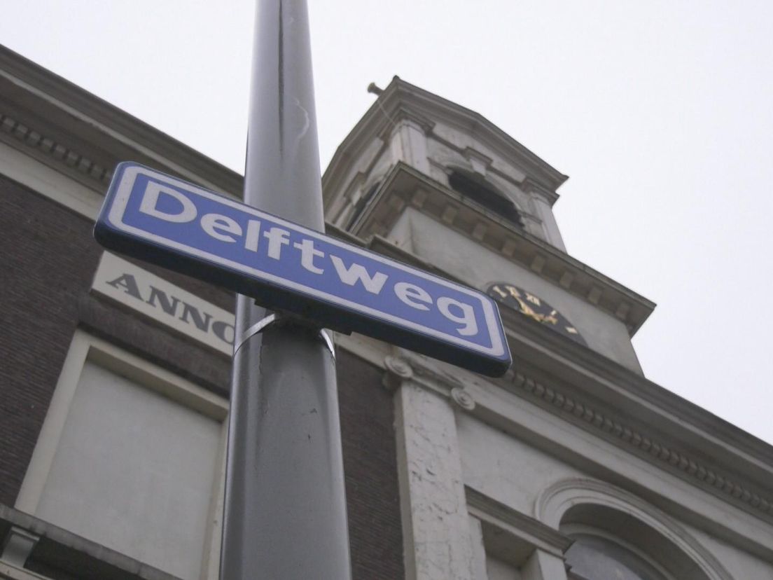 Winnaars postcodeloterij in Rotterdam-Overschie het gesprek van de dag ...