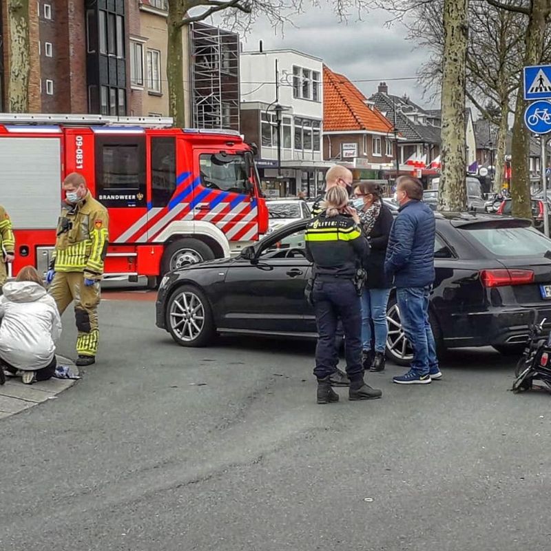 Fietsster gewond bij aanrijding op rotonde De Bilt - RTV Utrecht