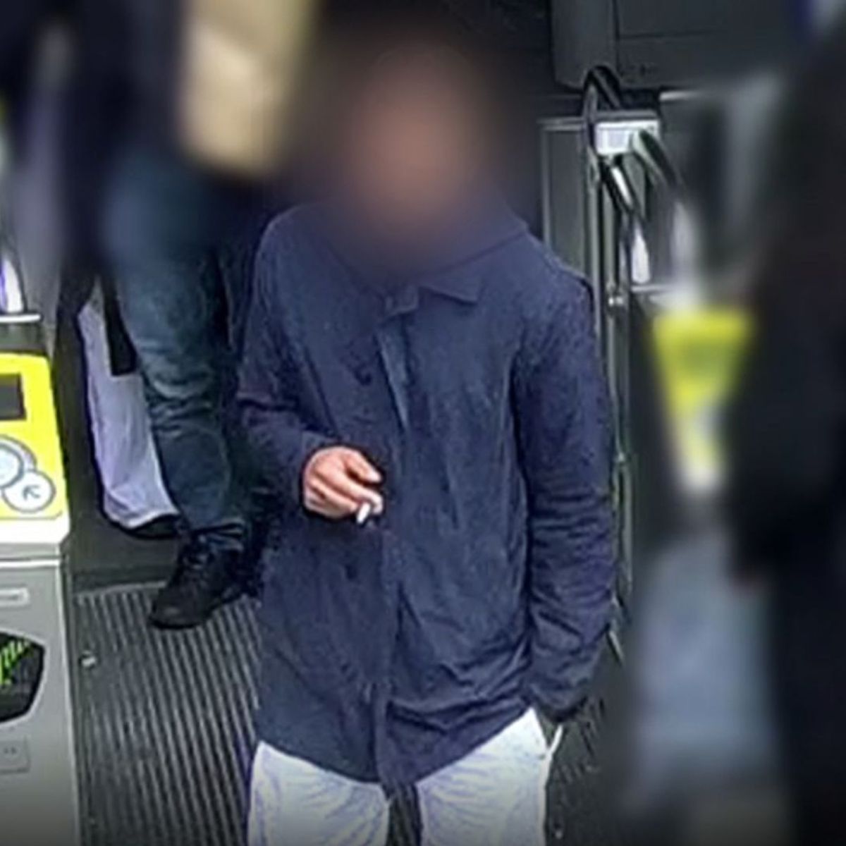 Bretly D. (26) krijgt acht jaar cel en tbs voor doodschieten psychiater ...