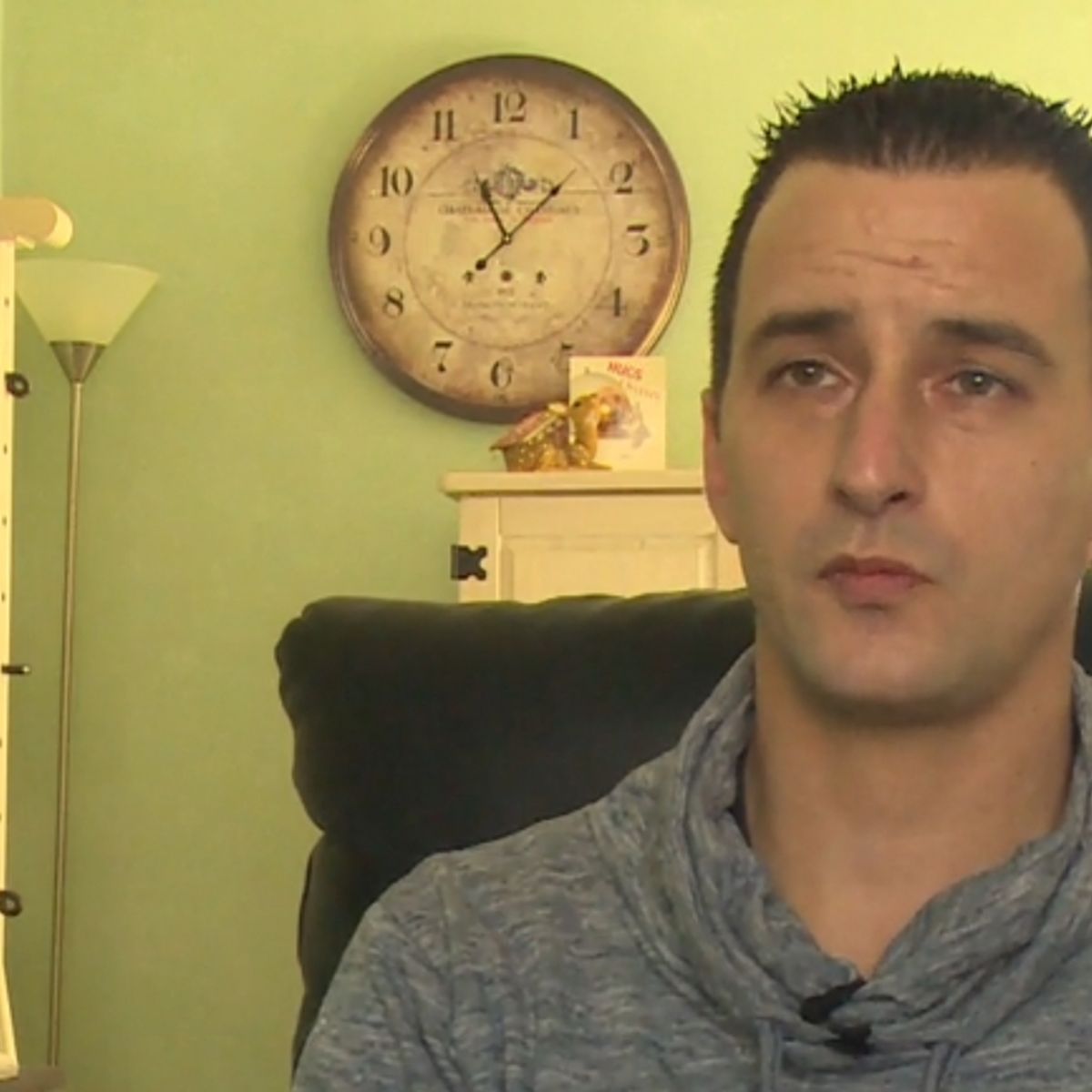 'Vader Sharleyne wil medewerkers jeugdzorg onder ede horen' - RTV Drenthe