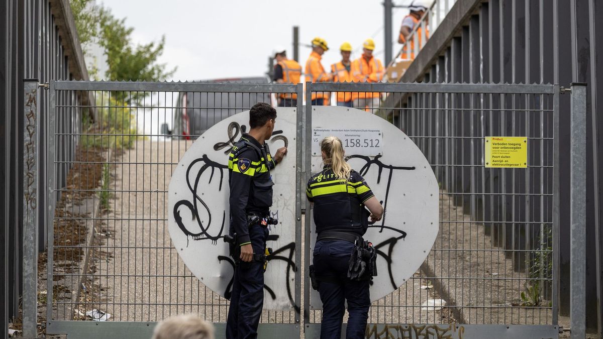 Politie houdt rekening met misdrijf bij spoorbrand tussen Utrecht en ...