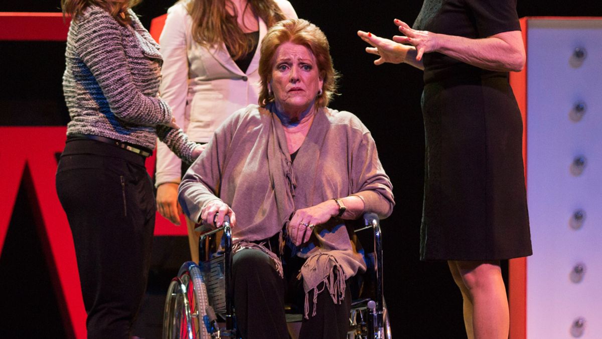Pamela Teves wordt nog steeds herkend als bitch Bettina Wertheimer uit ...