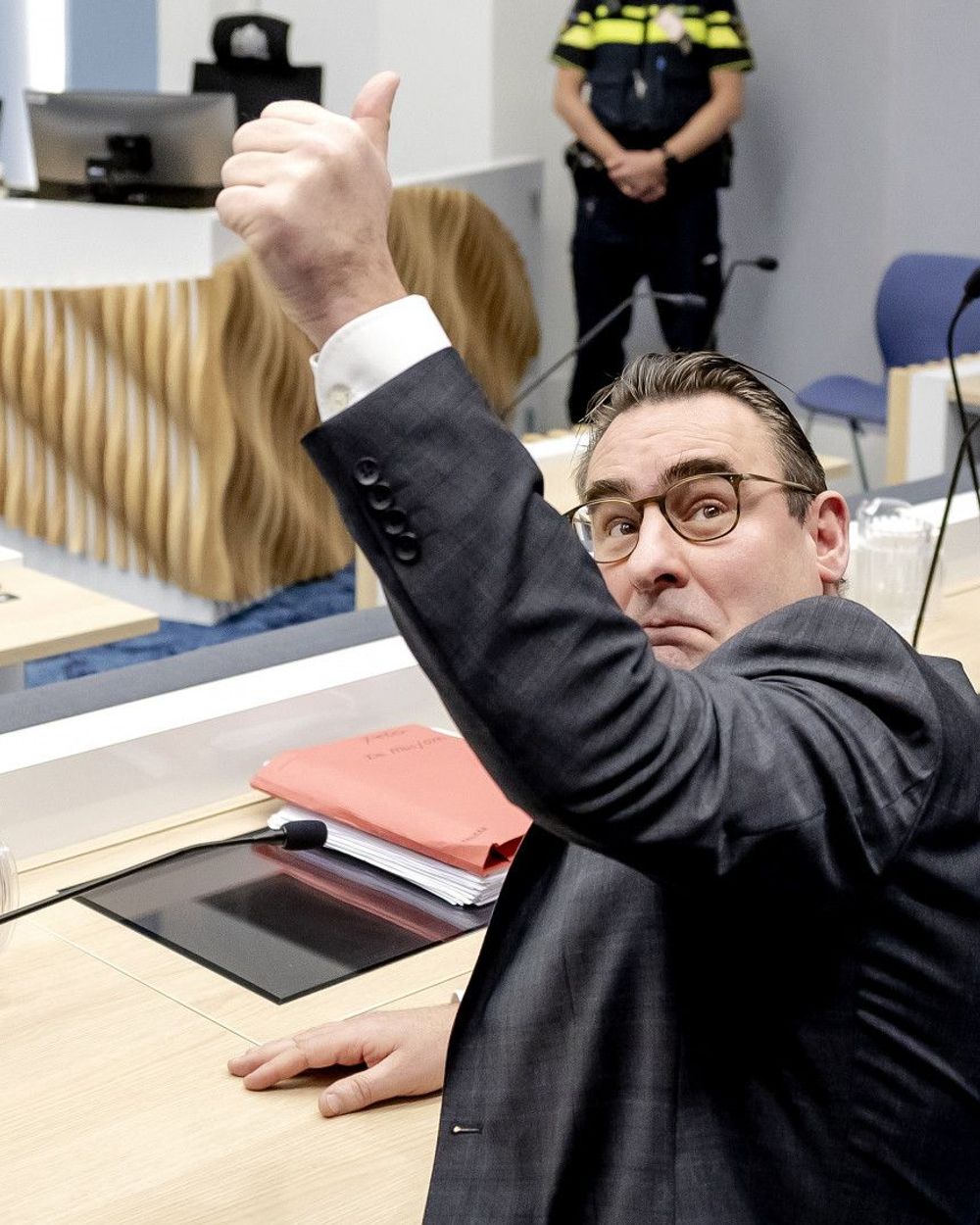 Uitspraak rechtszaak Richard de Mos wordt live uitgezonden door Omroep West - Omroep West