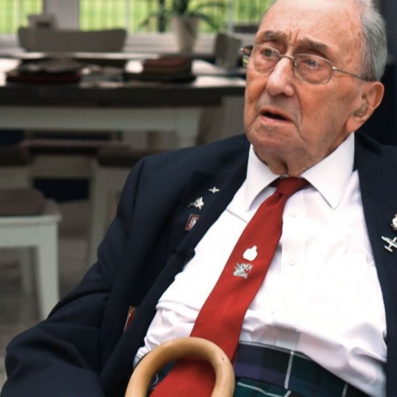'Nederland is mijn tweede vaderland', zegt veteraan Geoff Roberts (99 ...