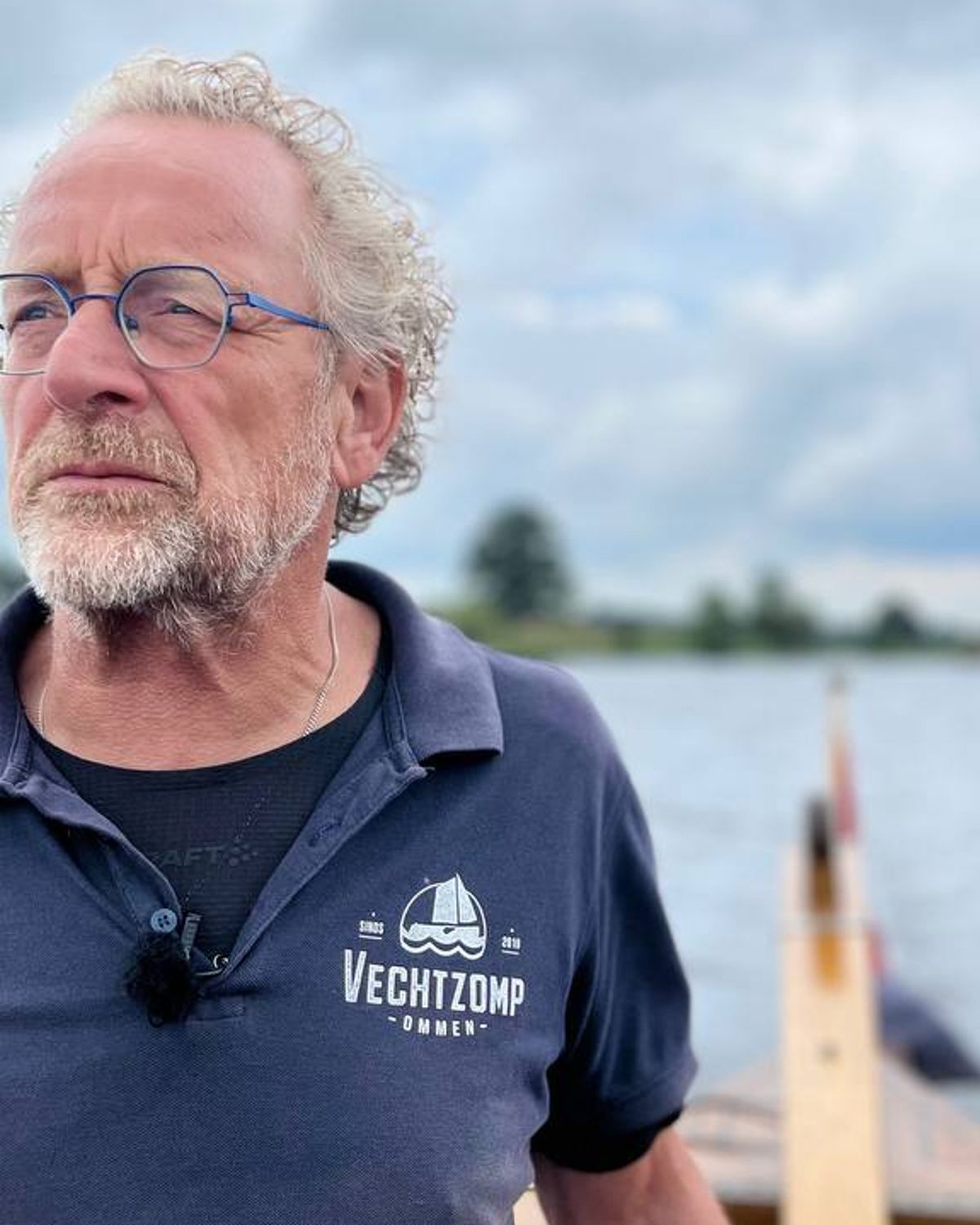 Hans bouwde een zomp en werd schipper: 'Had nooit iets met schepen' - Oost