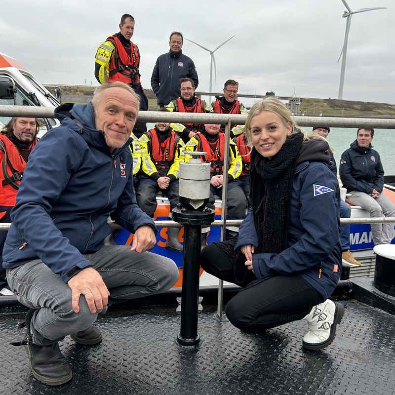 Stef Bos en FLEUR stappen aan boord bij Neeltje Jans om 200-jarig ...