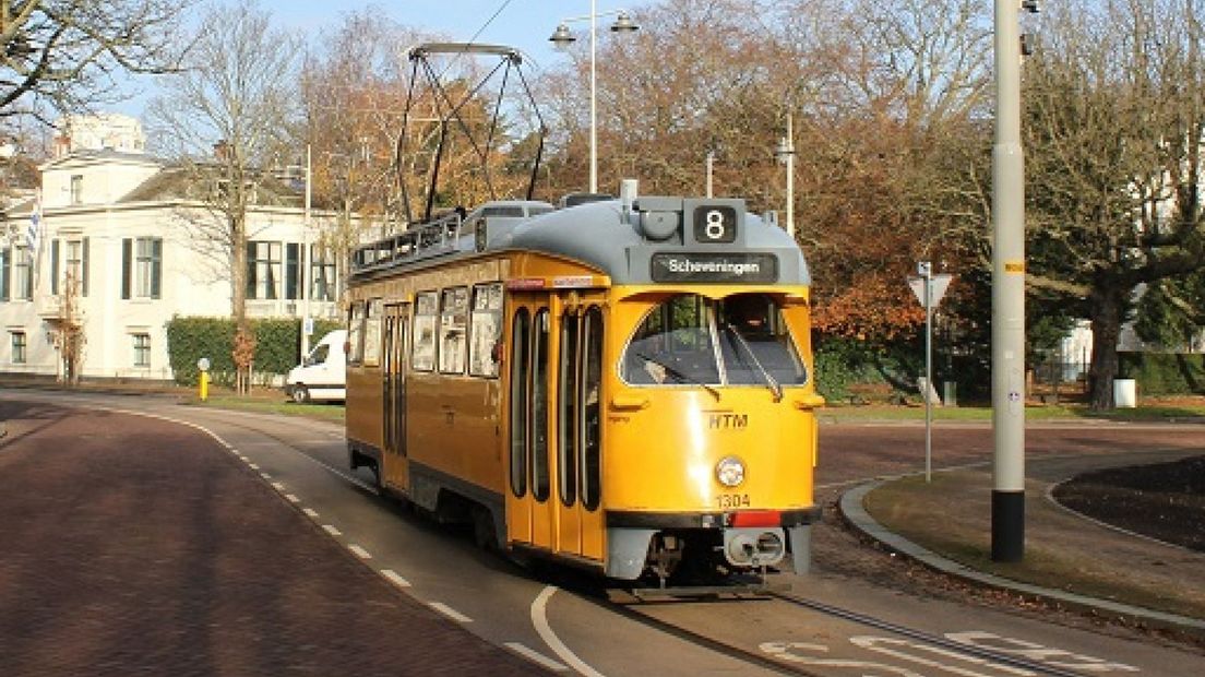 Iconische 'oude gele tram' gaat weer rijden: 'Iedere liefhebber komt ...
