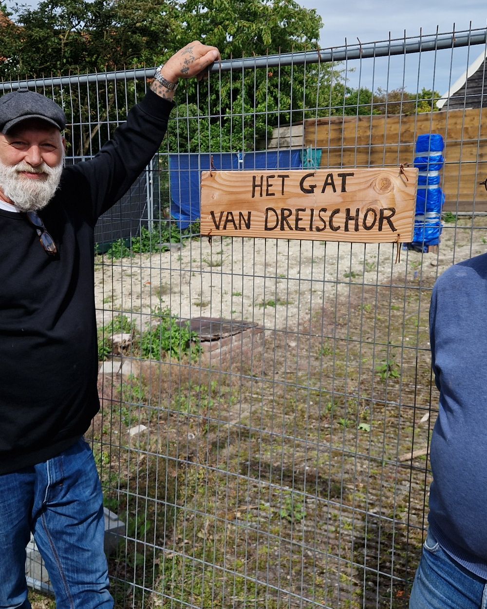 Bewoners en erfgoedvereniging laaiend over sloop van vlasschuur: 'Het ...