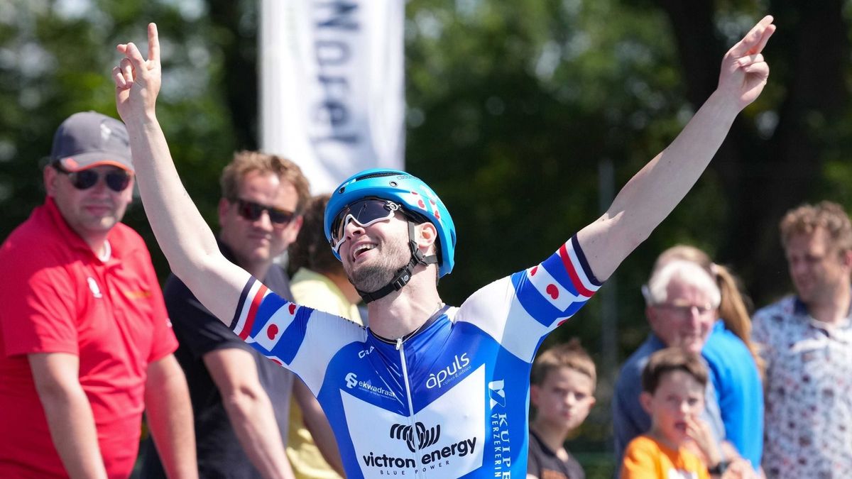 Skeeleraar Hempenius wint NK-goud op 200 meter - Omrop Fryslân