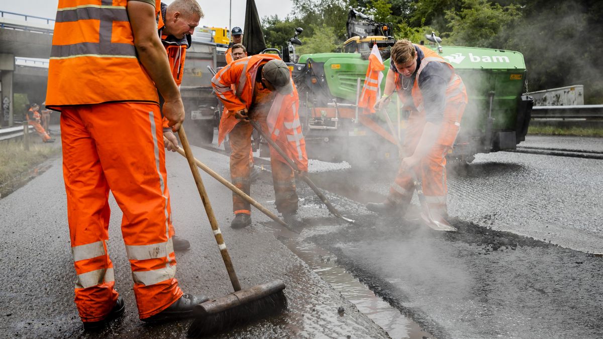 Asfalteringswerkzaamheden gaan niet door, provinciale weg blijft open - Omroep West