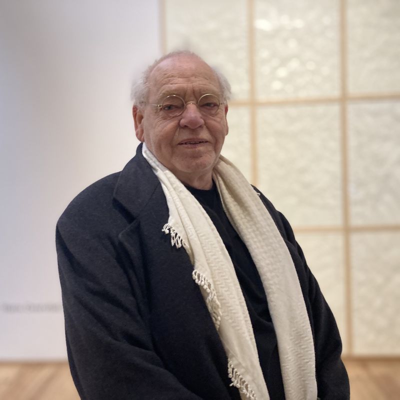 Oorlogsleed vatten in kunst, het werk van Hans Overvliet grijpt je naar ...