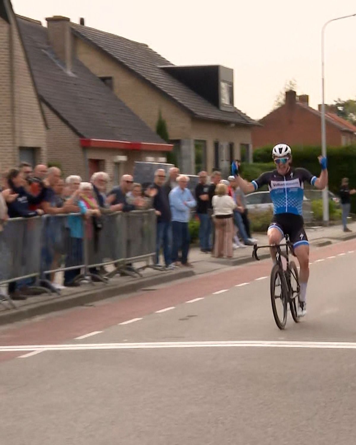 Opnieuw zege Kroonen in Omloop van de Braakman, De Jong eindigt op ...