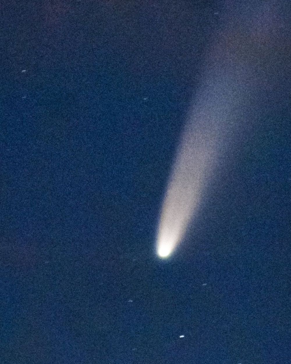 Grootste komeet ooit raast op ons zonnestelsel af - RTV Drenthe