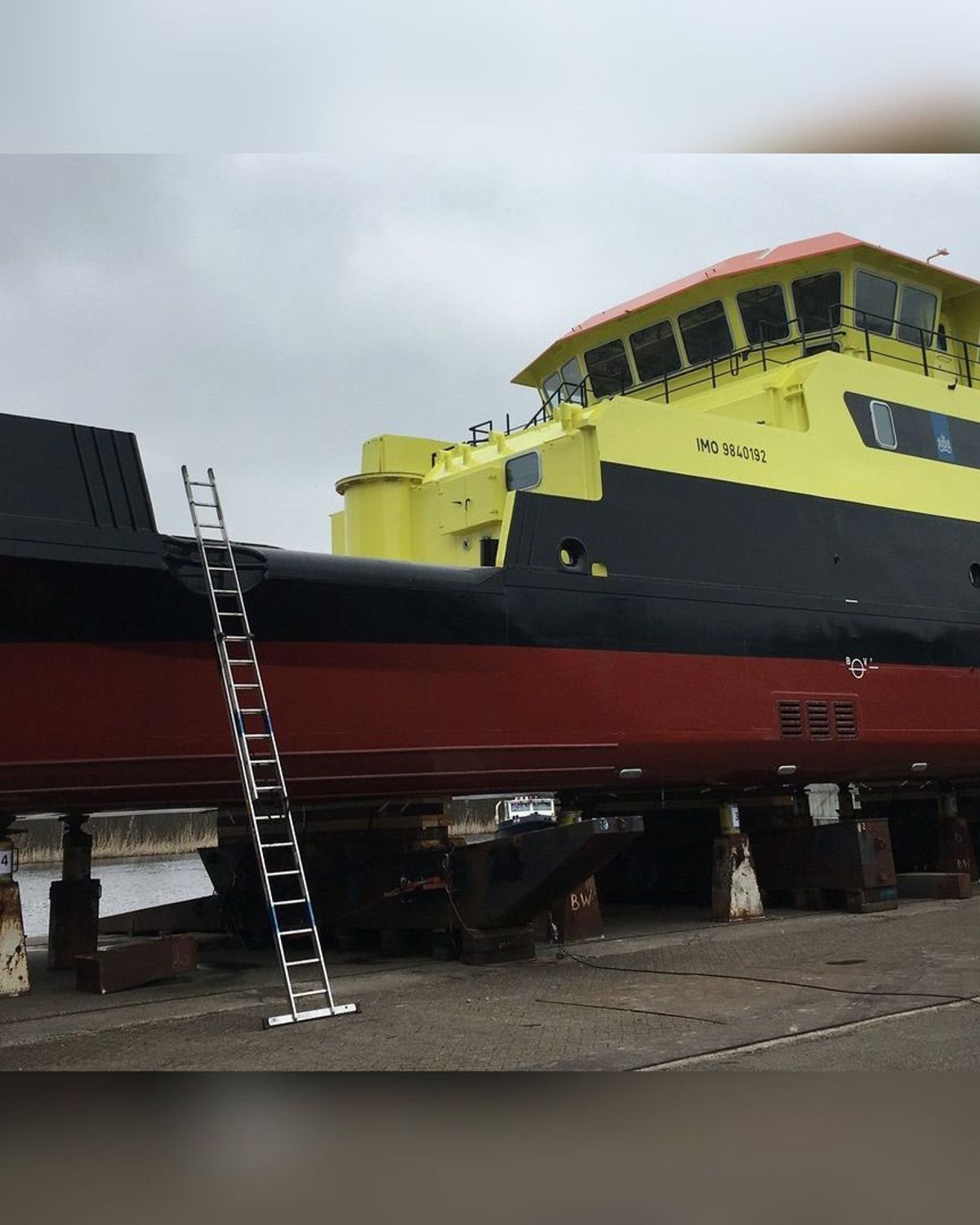 Rijkswaterstaat neemt schepen van scheepswerf Bijlsma in Warten toch in ...