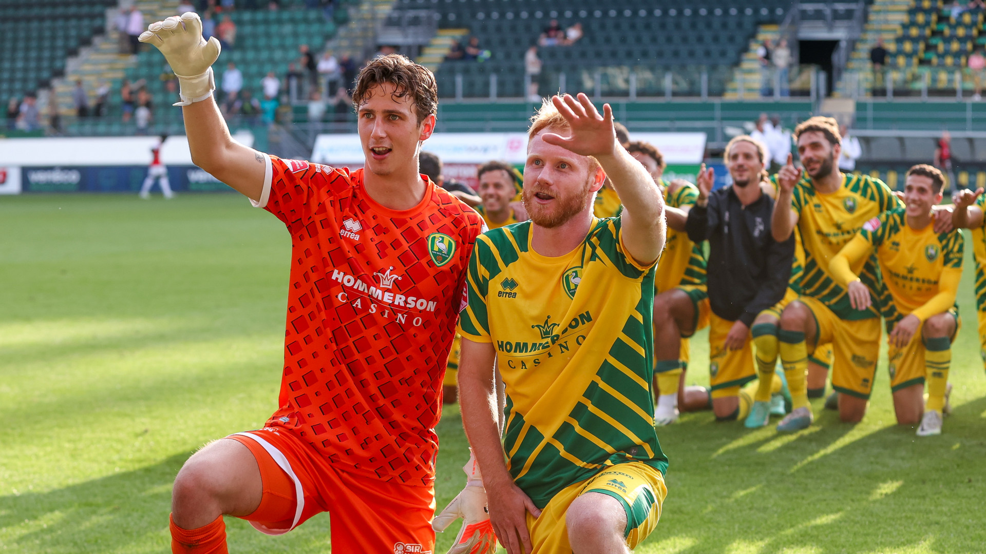 Van der Sande beslissend bij droomdebuut: 'Debuteren ligt me wel ...