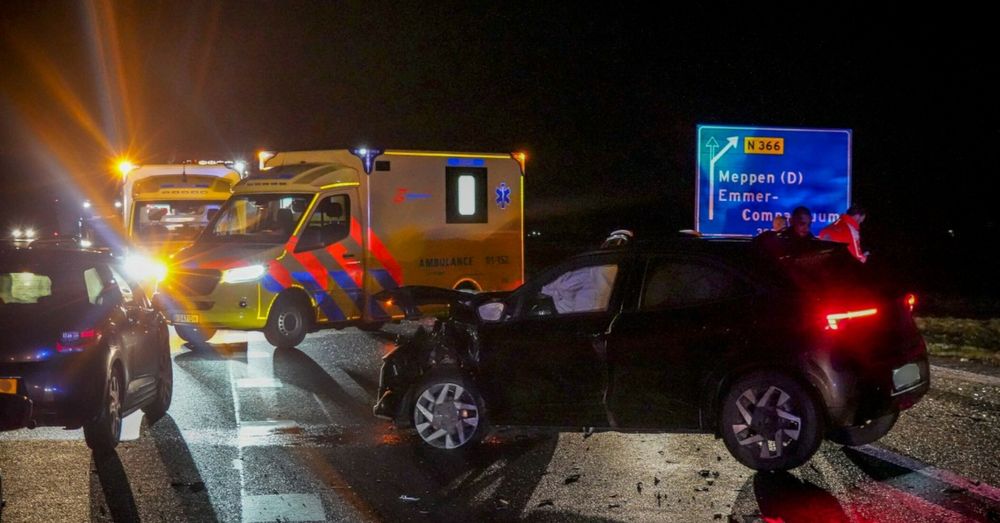 Gewonden bij frontale botsing op N391 bij Roswinkel - RTV Drenthe