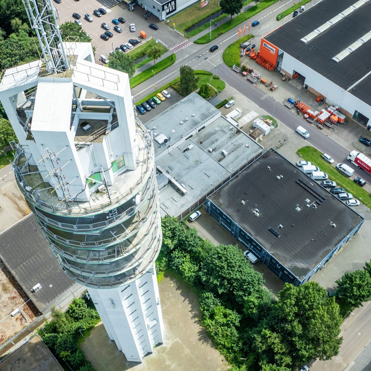 Mast op 135 meter hoogte moet worden vervangen: 'Iets laten vallen is ...