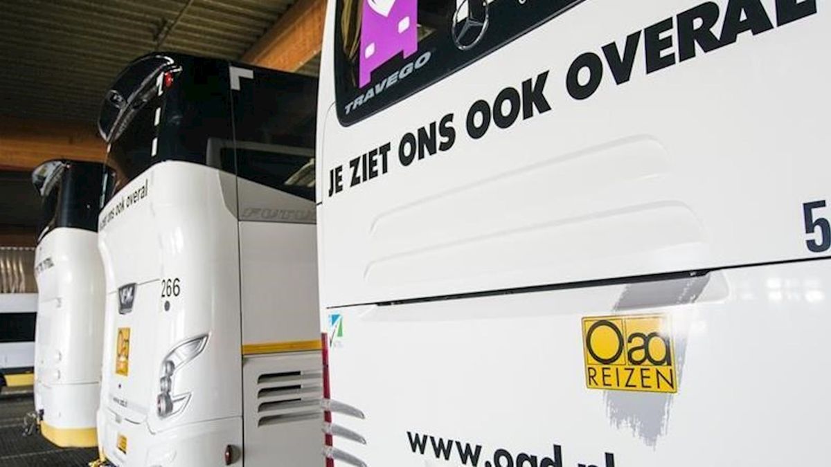 Oad-bussen helpen treinreizigers uit de brand - Oost