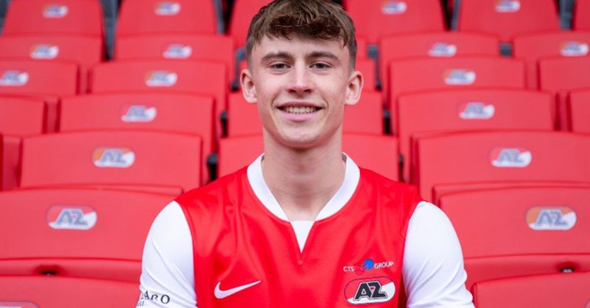 Transfer Sem van Duijn naar AZ nu officieel: 'Hij heeft alles wat nodig ...